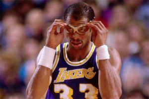 Why Do Basketball Players Wear Goggles? (& Famous NBA Players Who Do)